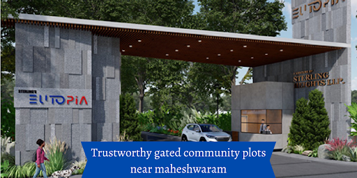 Are there any trustworthy gated community plots near Maheshwaram?